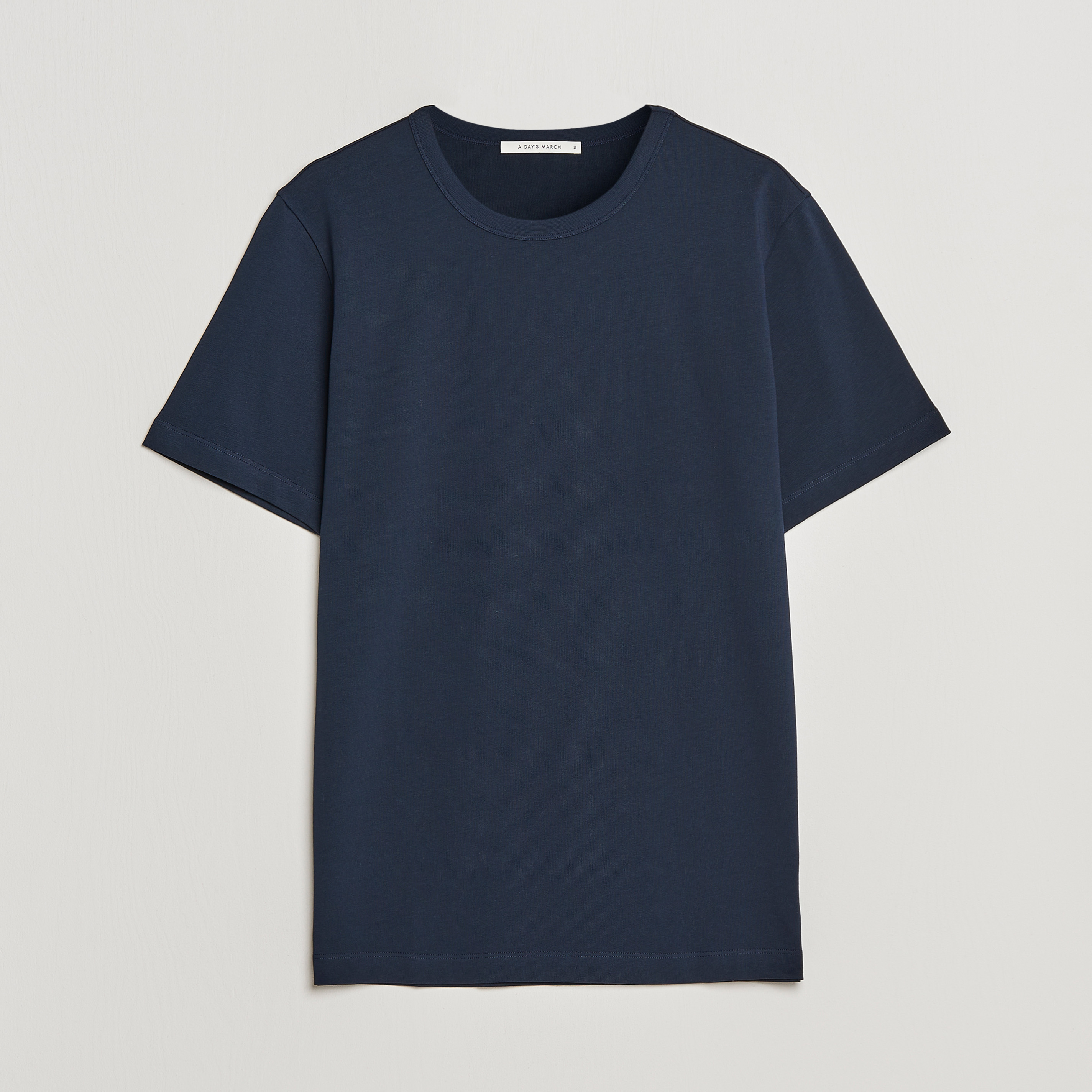 A Day's March Heavyweight T-Shirt Navy - Acheter A Day's March CareOfCarl.f